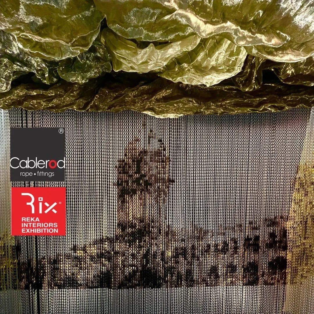 Chainlink Pixel Art • RiX Exhibition - CableRod